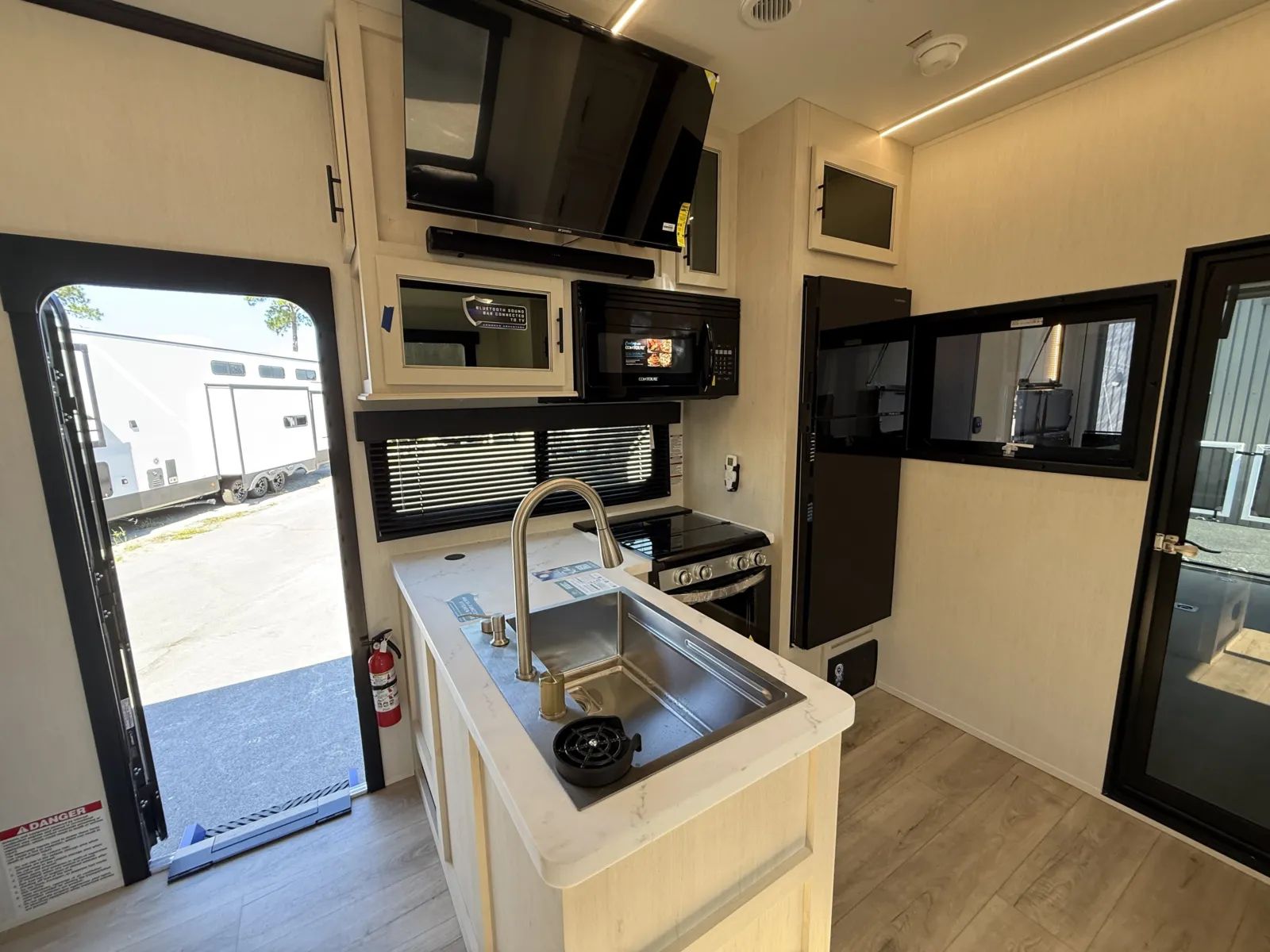 New 2026 Forest River Cherokee Rogue Armored TT 32L132 for sale in ...